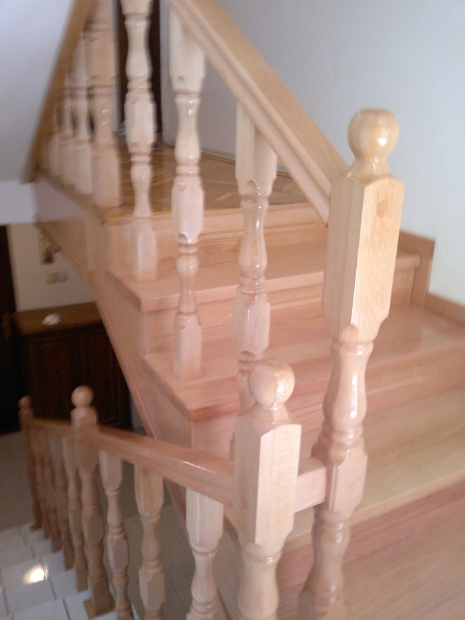 Gazista za drvene stepenice | Jasen | Stolar ska radionica | Arilje