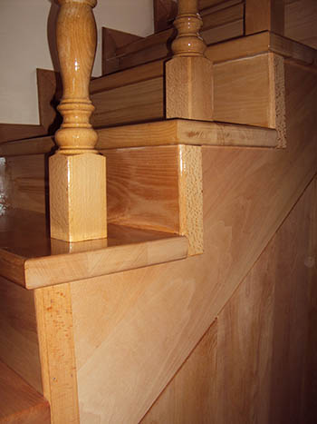 Proizvodnja drvenih stepenica | Jasen | Stolarska radionica | Arilje