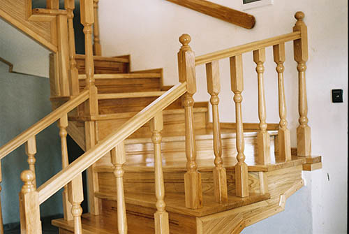 Proizvodnja drvenih stepenica | Jasen | Stolarska radionica | Arilje