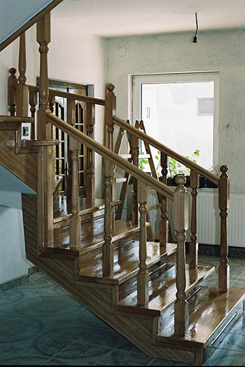 Proizvodnja drvenih stepenica | Jasen | Stolarska radionica | Arilje